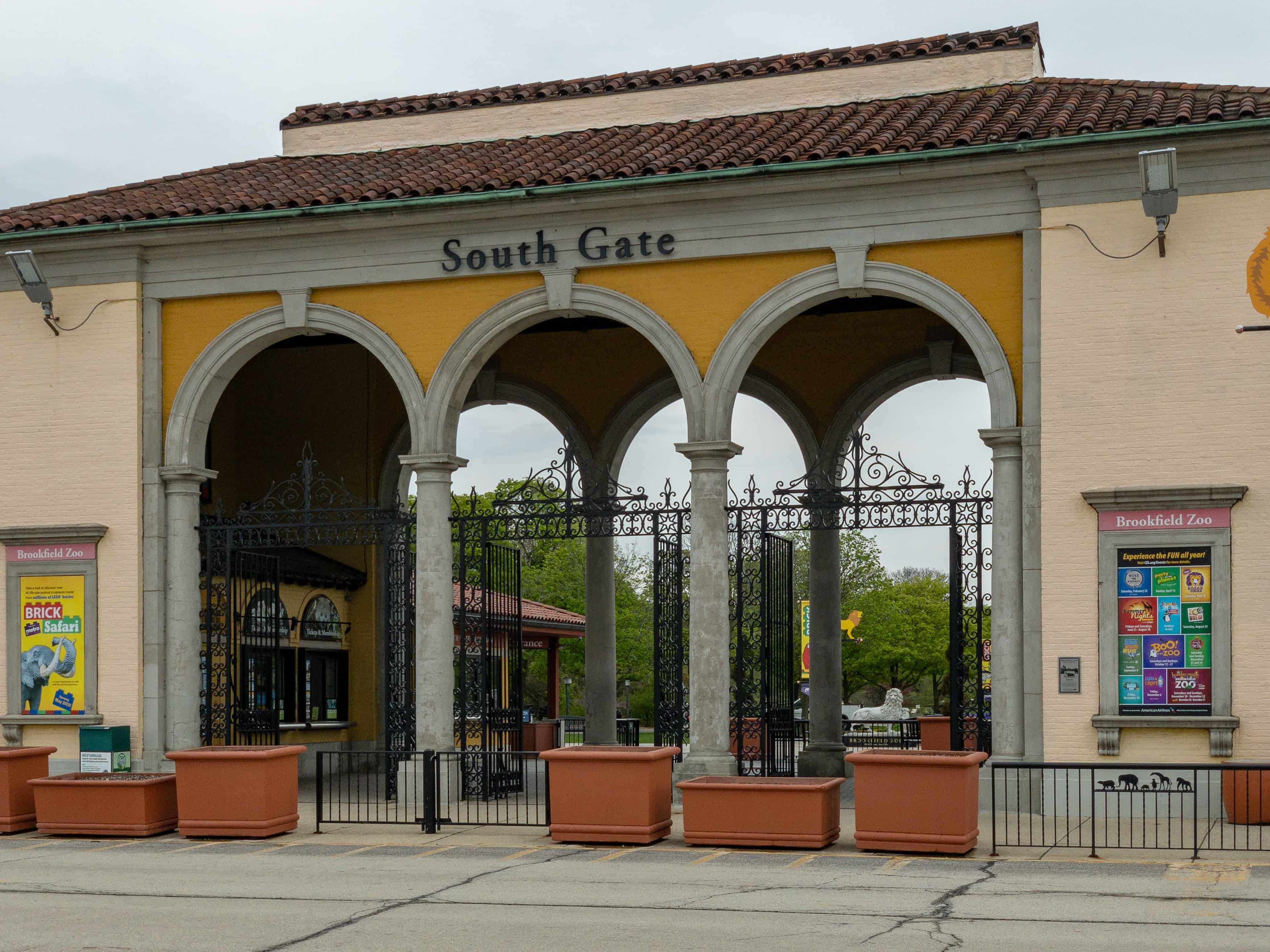 Brookfield Zoo – Chicago Traveler