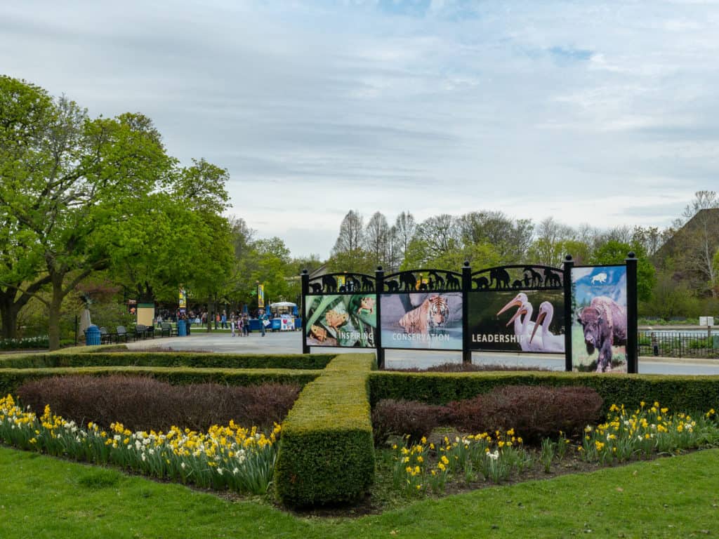Brookfield Zoo – Chicago Traveler