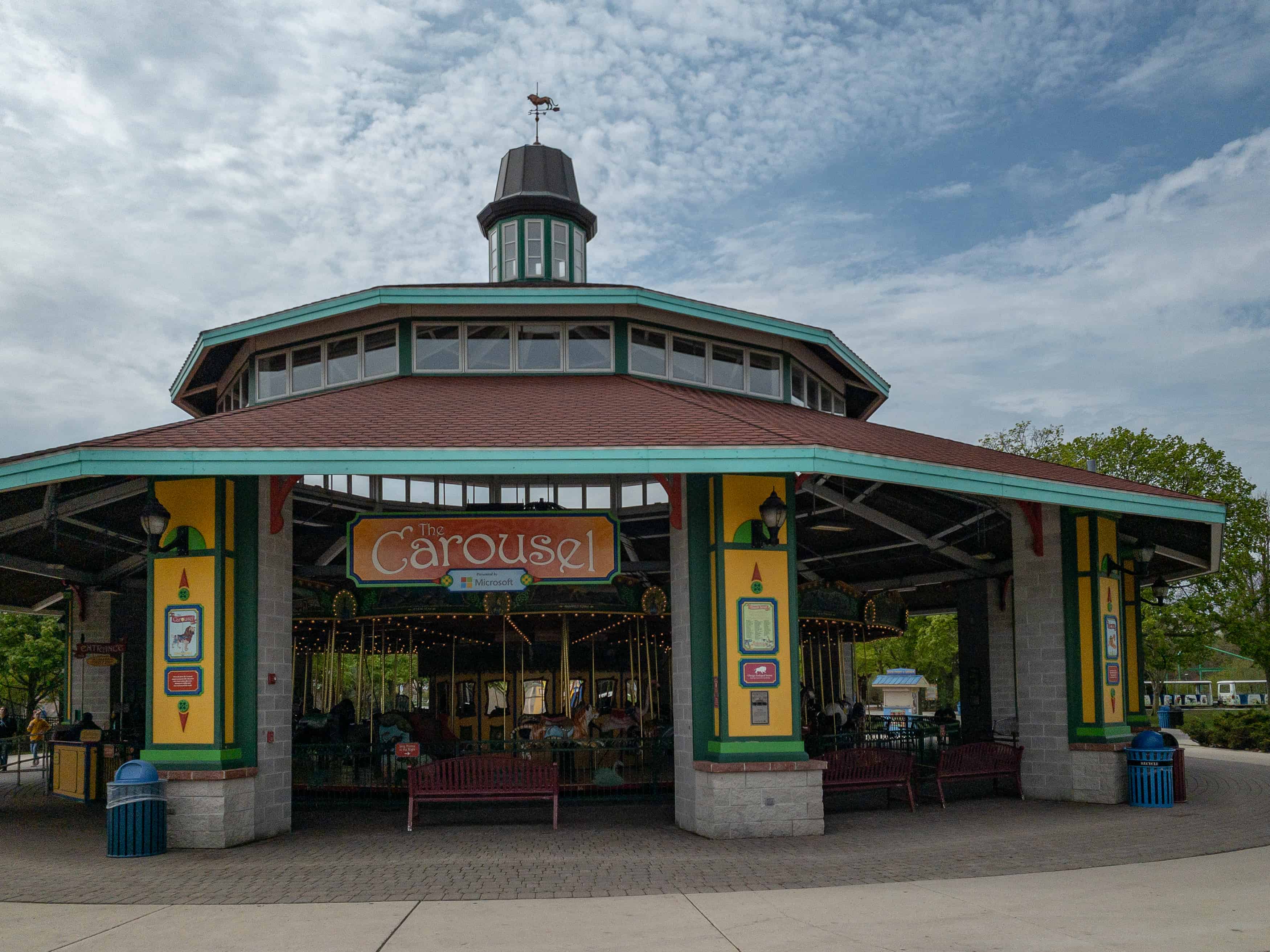 Brookfield Zoo – Chicago Traveler