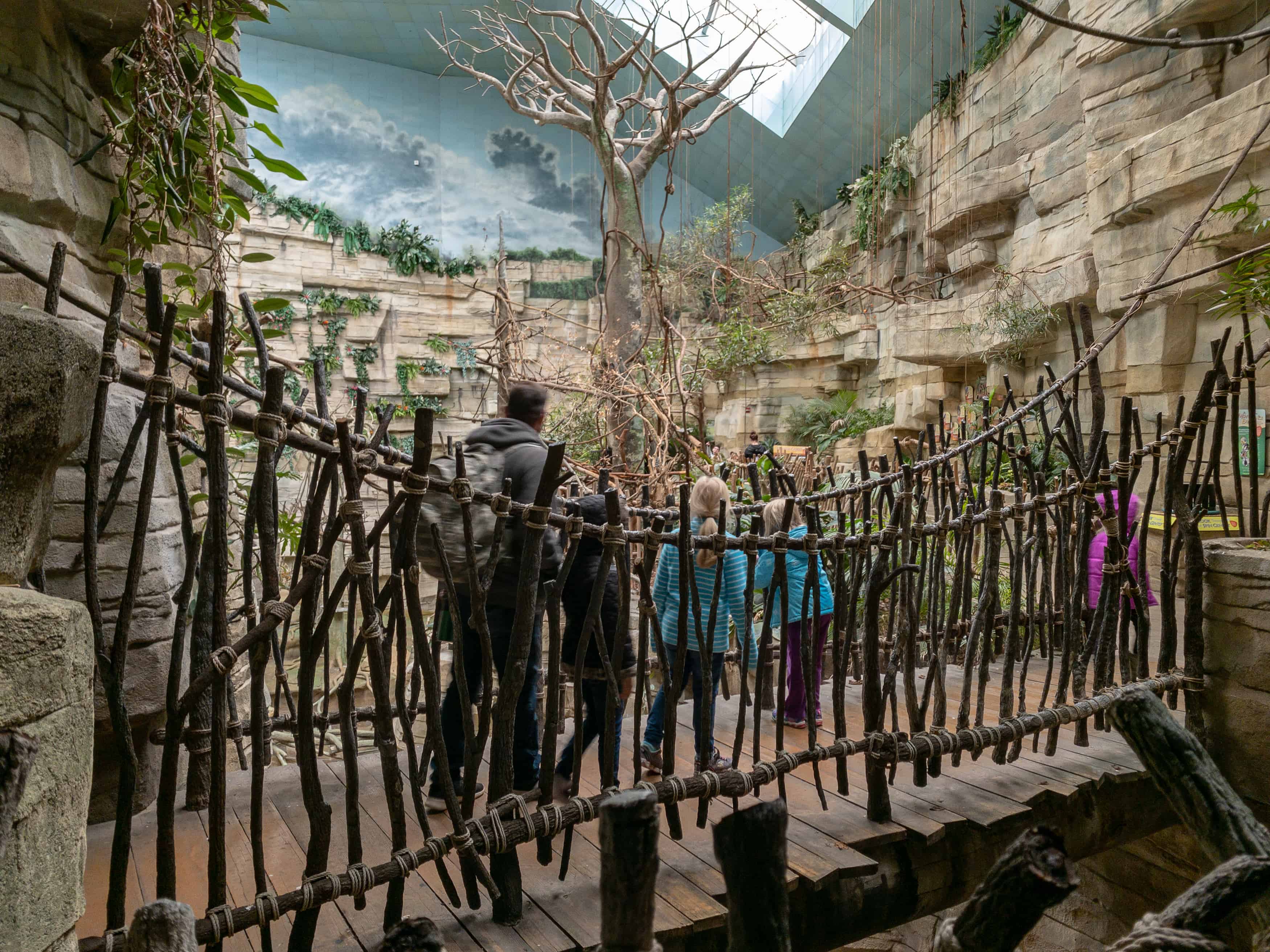 Brookfield Zoo – Chicago Traveler