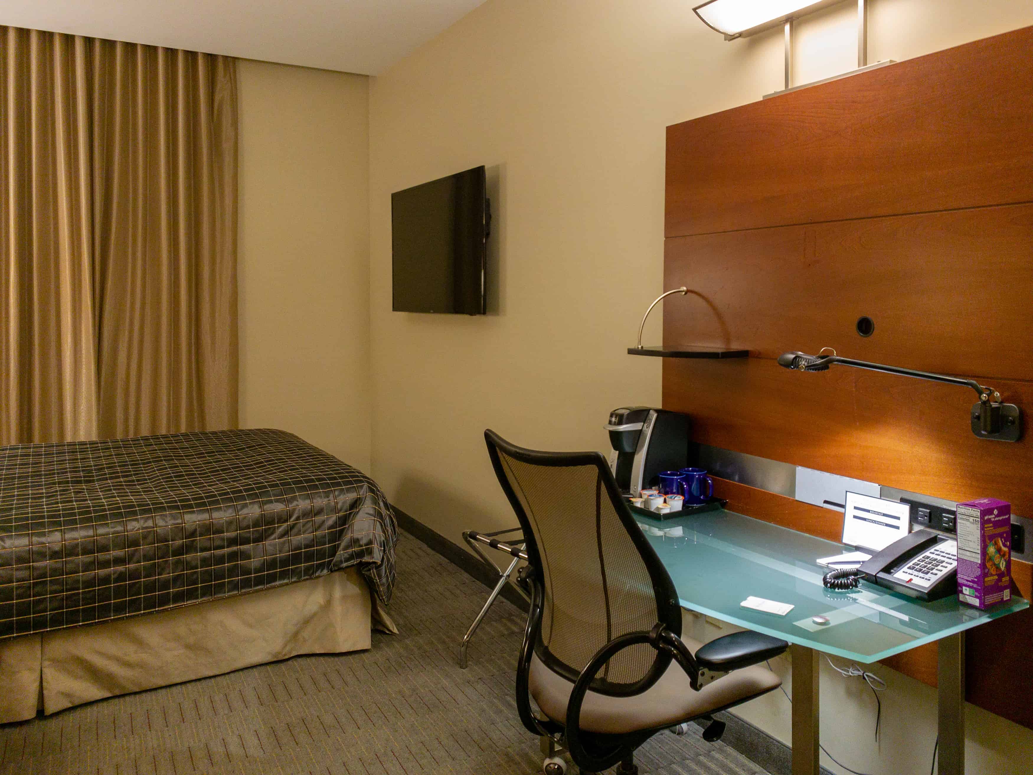 Club Quarters Hotel, Wacker at Michigan – Chicago Traveler