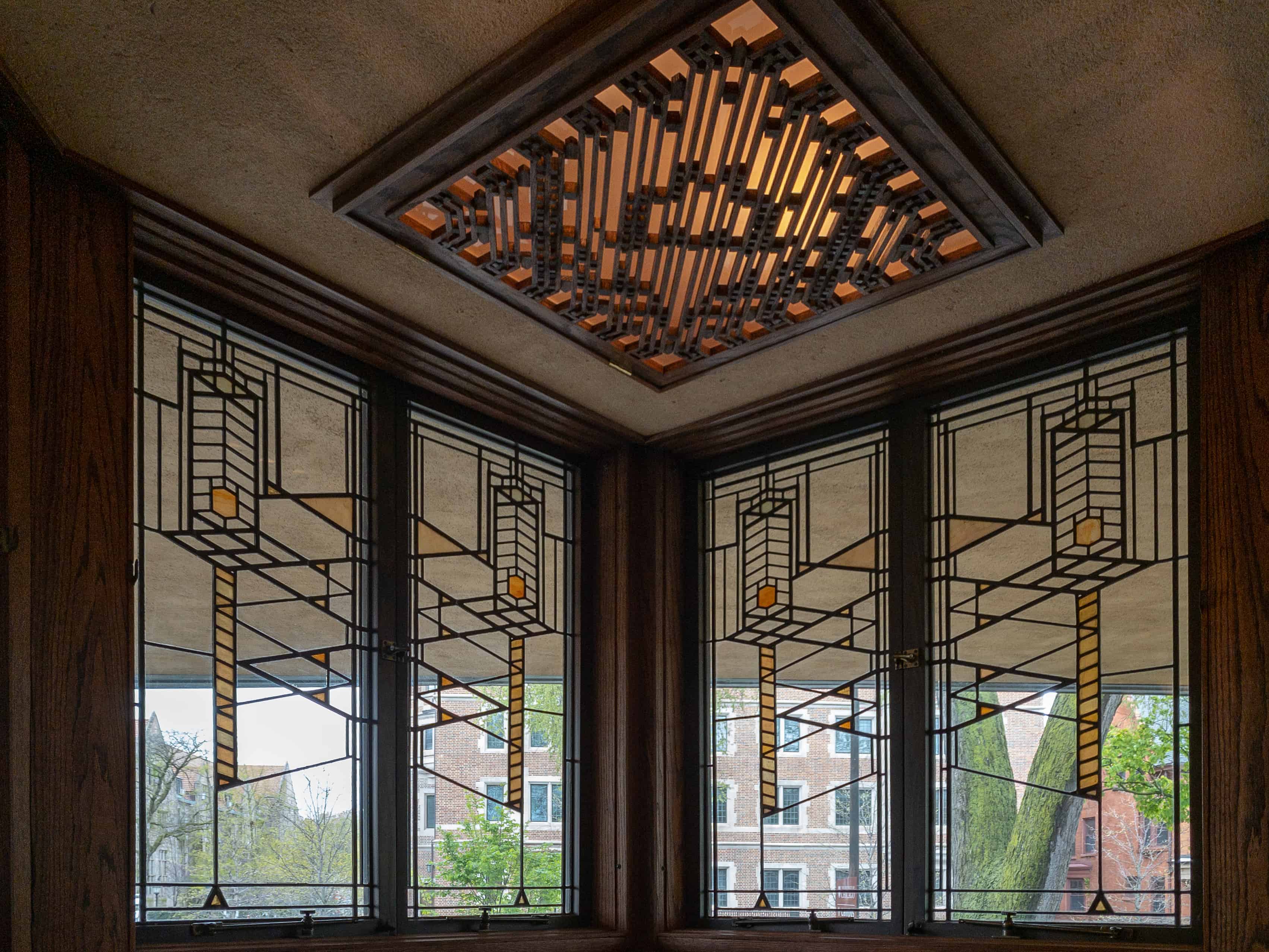 Frank Lloyd Wright’s Robie House – Chicago Traveler