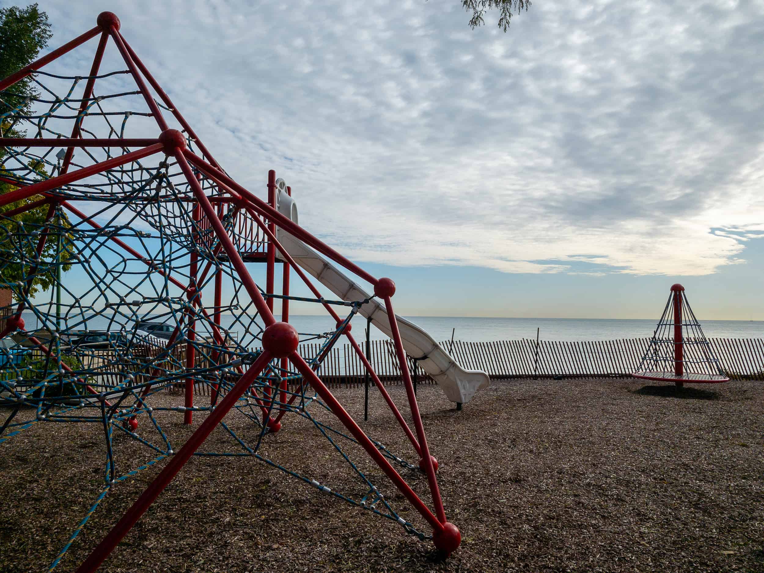 Howard Beach Chicago Traveler